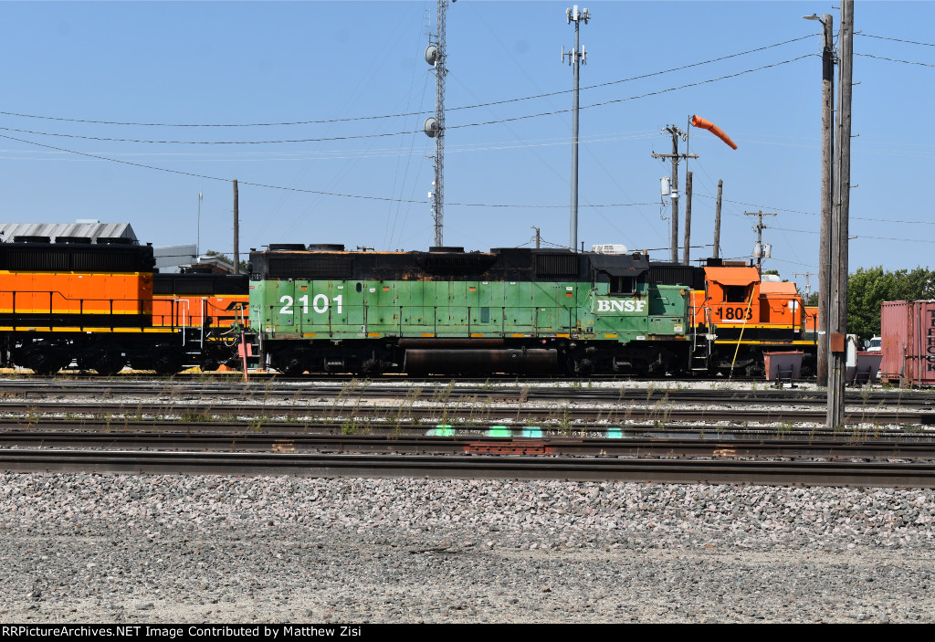 BNSF 2101